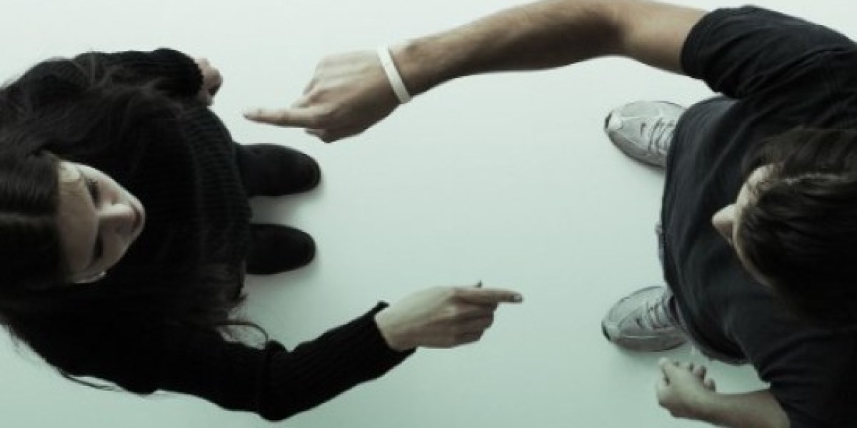 How to deal with the financial bully in your life | Fortune