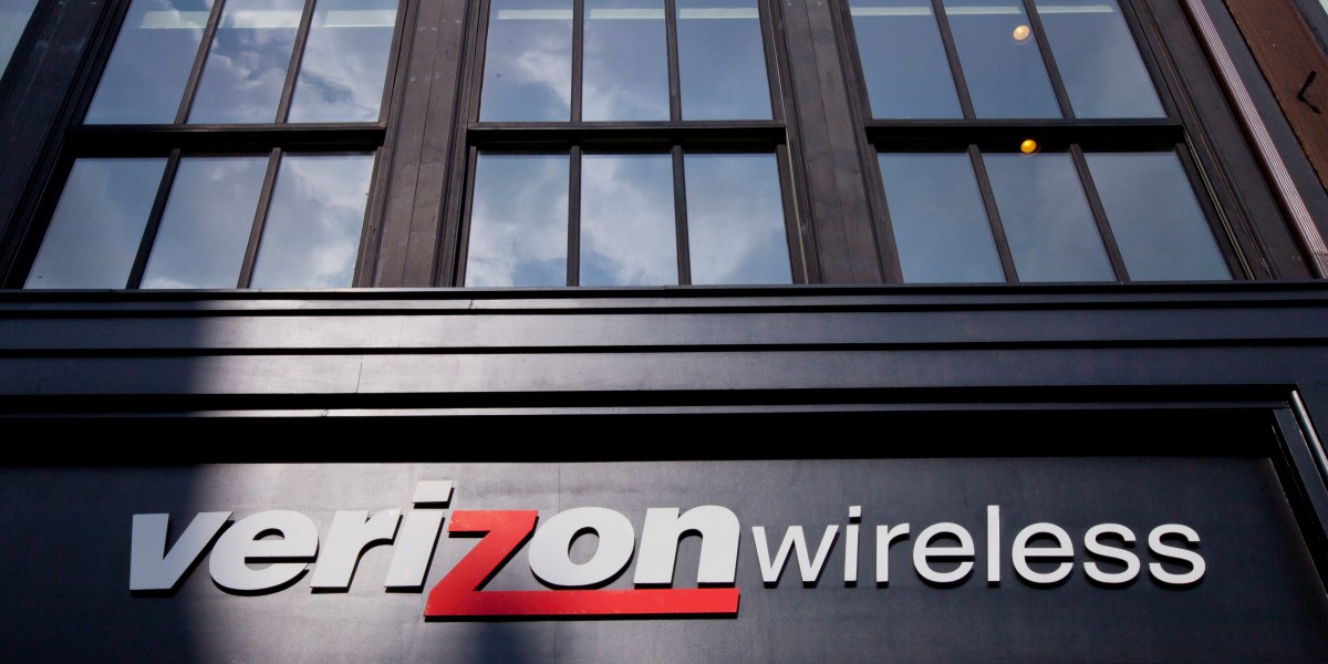 Verizon Paying $3.4 Million FCC Settlement Over 911 Emergency Outage ...