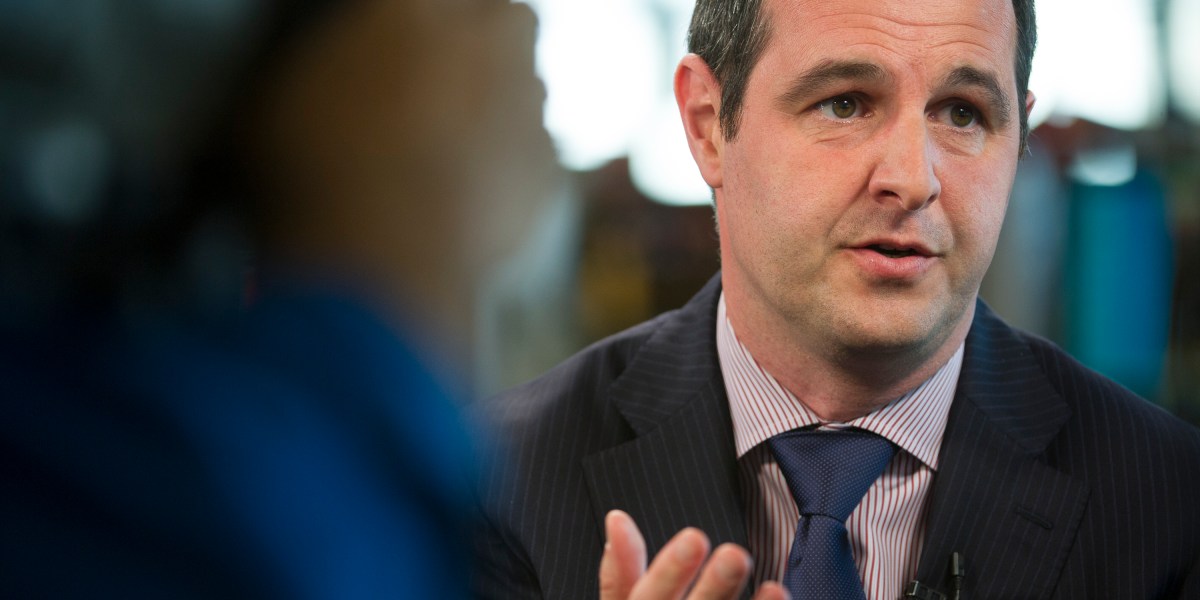 Lending Club, the world's largest peer-to-peer lender, files for IPO ...