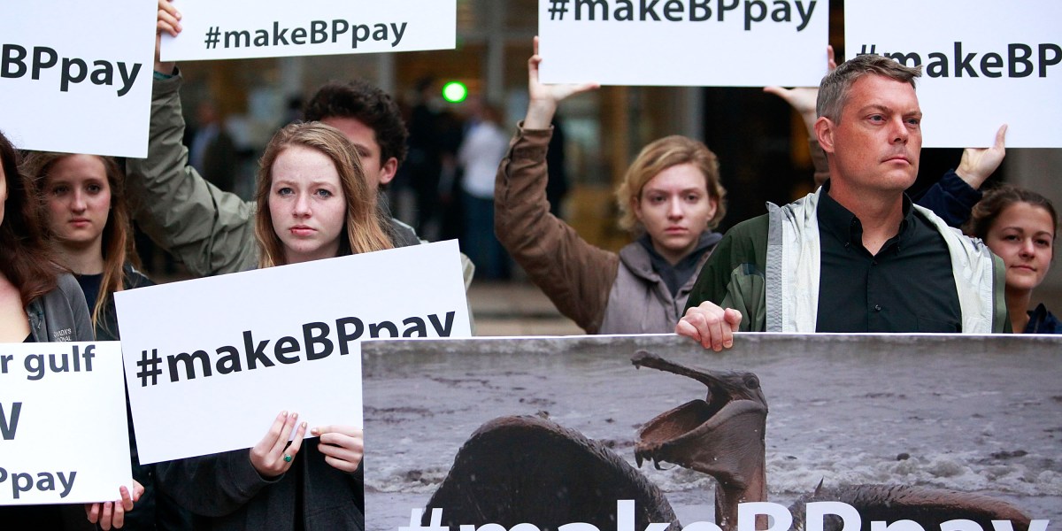 U.S. Judge Approves BP Settlement for 2010 Gulf of Mexico Oil Spill ...