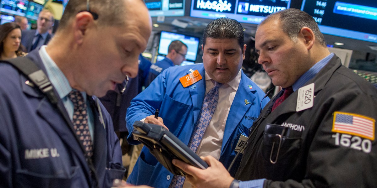 Stocks extend winning streak: Best four-week stretch since 2011 | Fortune