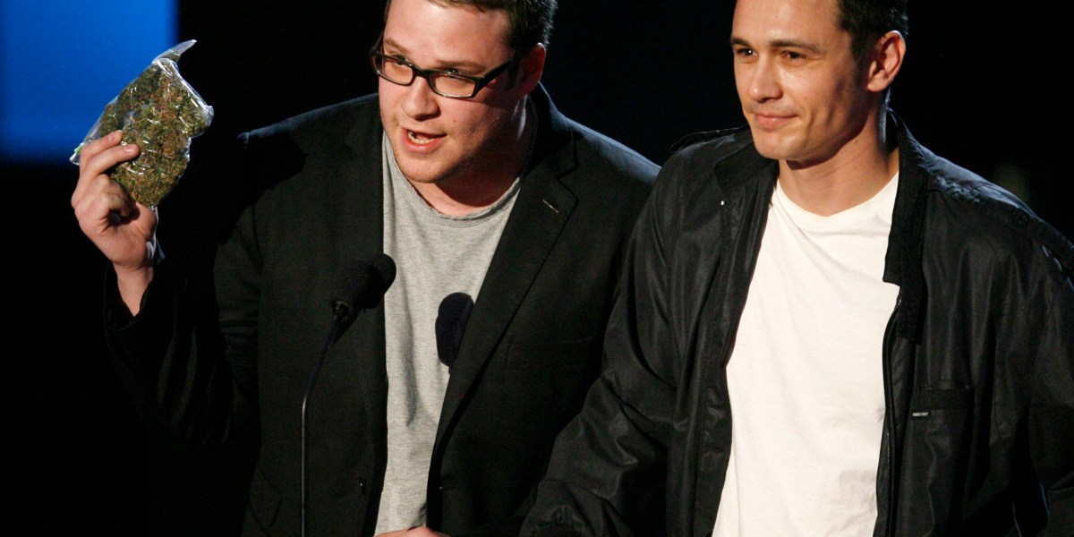 Self-described Sony hackers want studio to stop showing 'The Interview ...