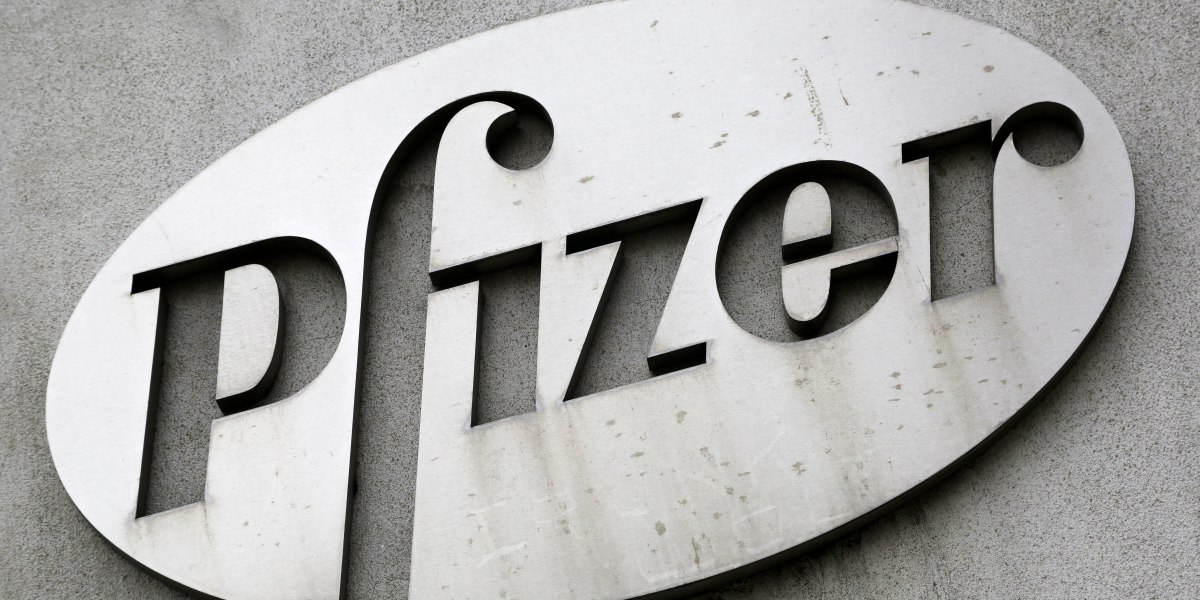 In speed mode, FDA approves Pfizer's new cancer drug early | Fortune