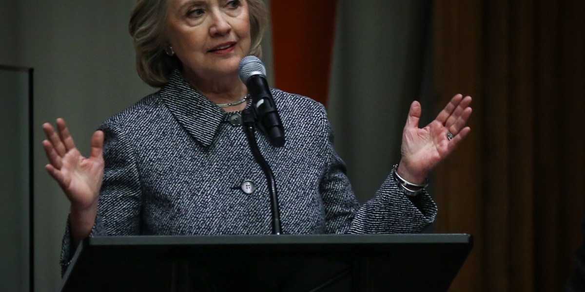 For 3 months Hillary Clinton’s email was unencrypted, open to spies ...
