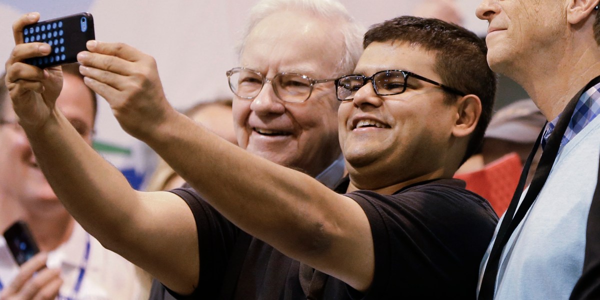 The bizarre first tweets of 11 CEOs | Fortune