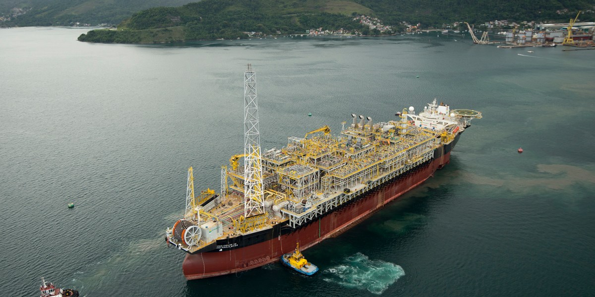5 things to know about the biggest energy deal in a decade | Fortune