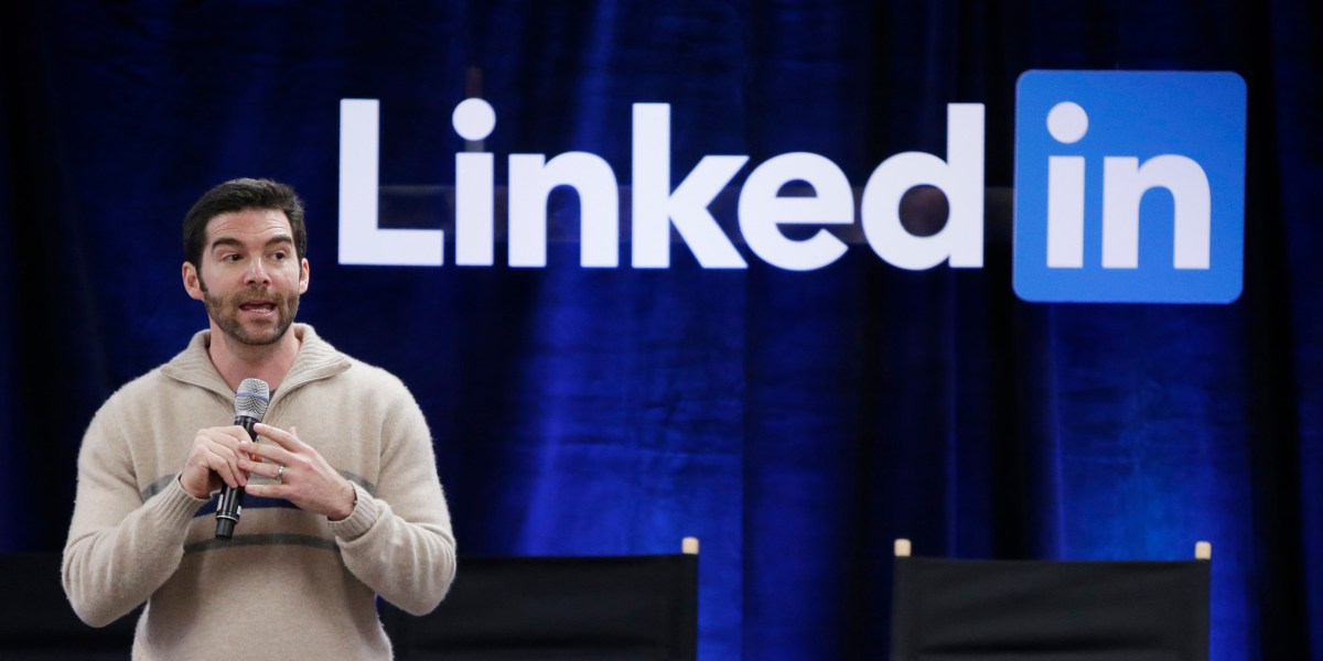 LinkedIn CEO Jeff Weiner plans product overhaul | Fortune