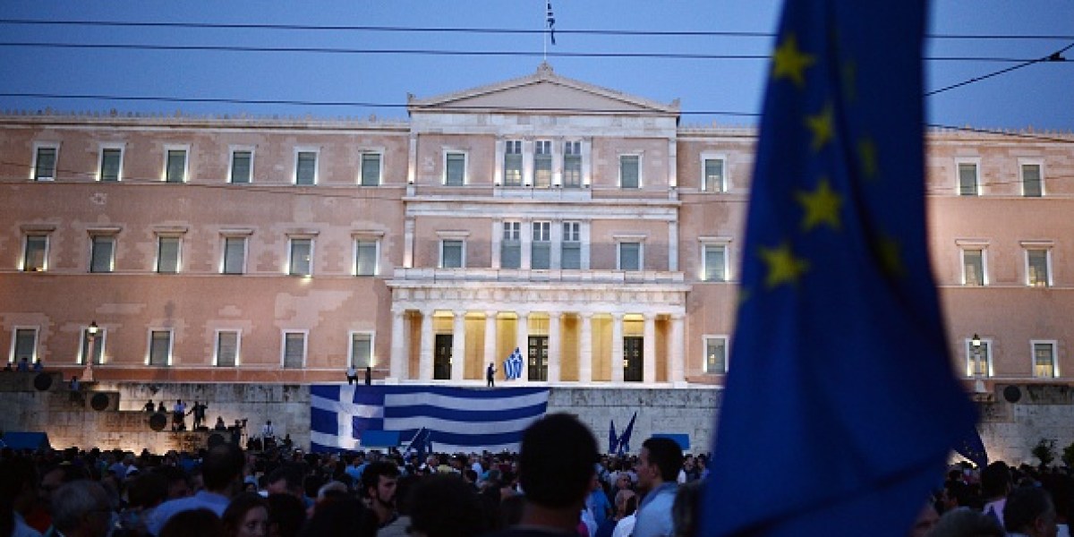 S&P Cuts Greece's Credit Rating (Again) | Fortune