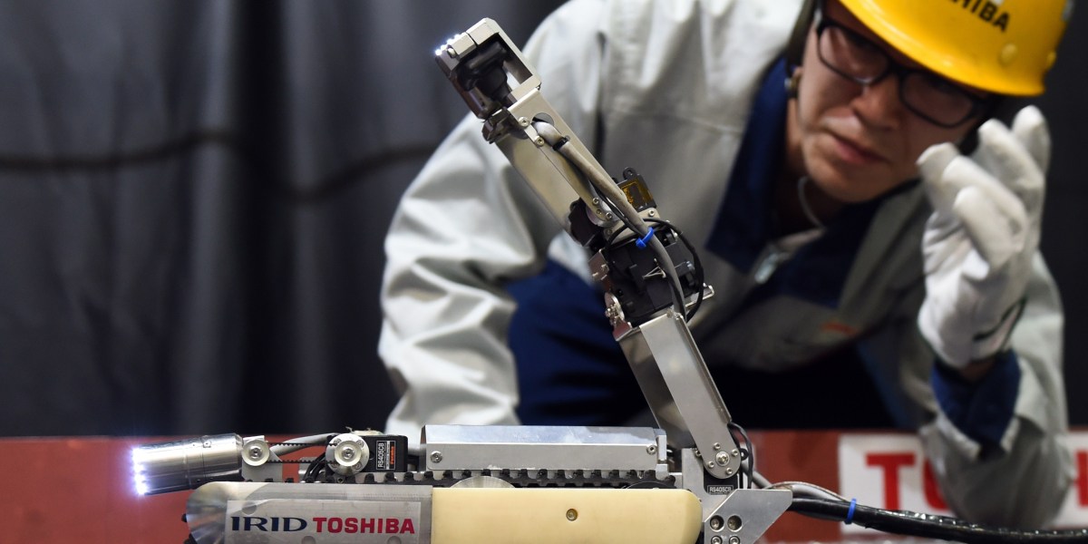 Fukushima’s Ground Zero: No Place for Man or Robot | Fortune