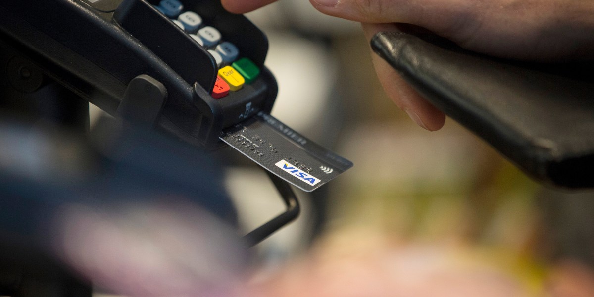 How to Protect Yourself From Credit Card Scammers | Fortune