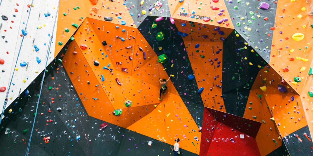 Indoor rock climbing has a new corporate giant: The Cliffs at LIC | Fortune