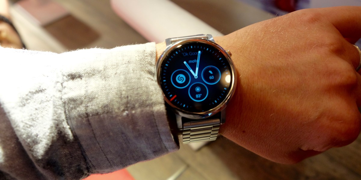 Motorola’s Moto 360 gets a fresh look, new features | Fortune