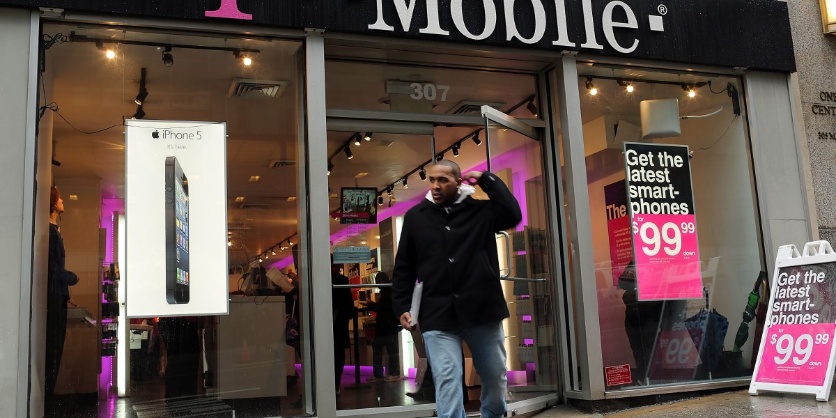 T-Mobile Opening Hundreds of New Stores to Get Closer to Customers ...