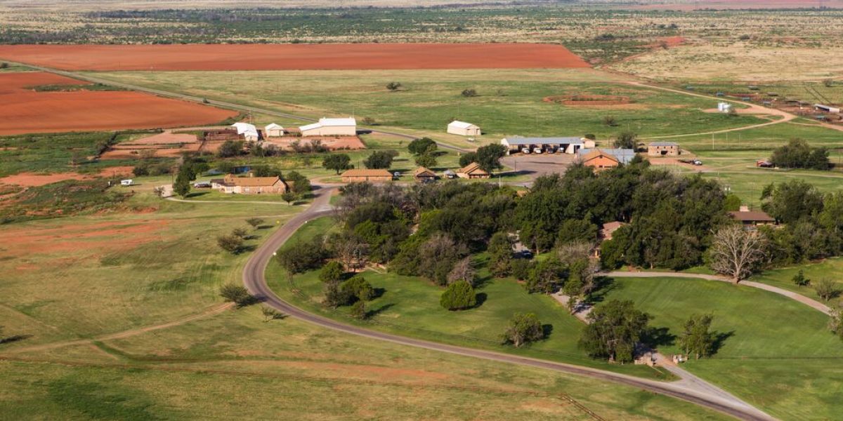 W. T. Waggoner Estate: Venerable, $725 million ranch about to be sold ...