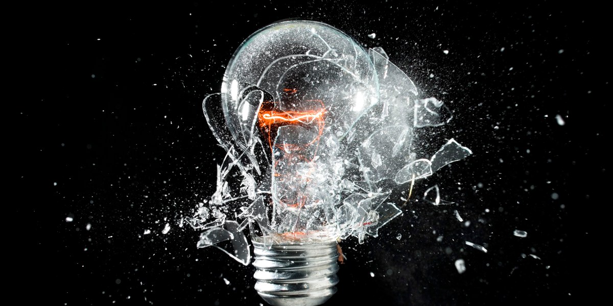 Light Bulbs Seized by Hackers in Latest Internet of Things Attack | Fortune