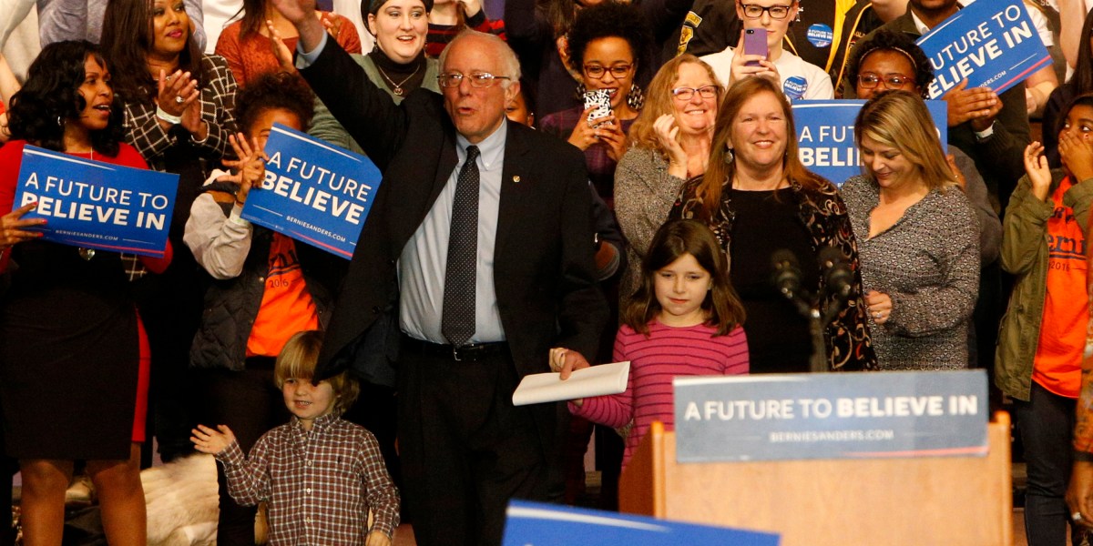 Bernie Sanders Iowa and New Hampshire Ad Features Simon and Garfunkel ...