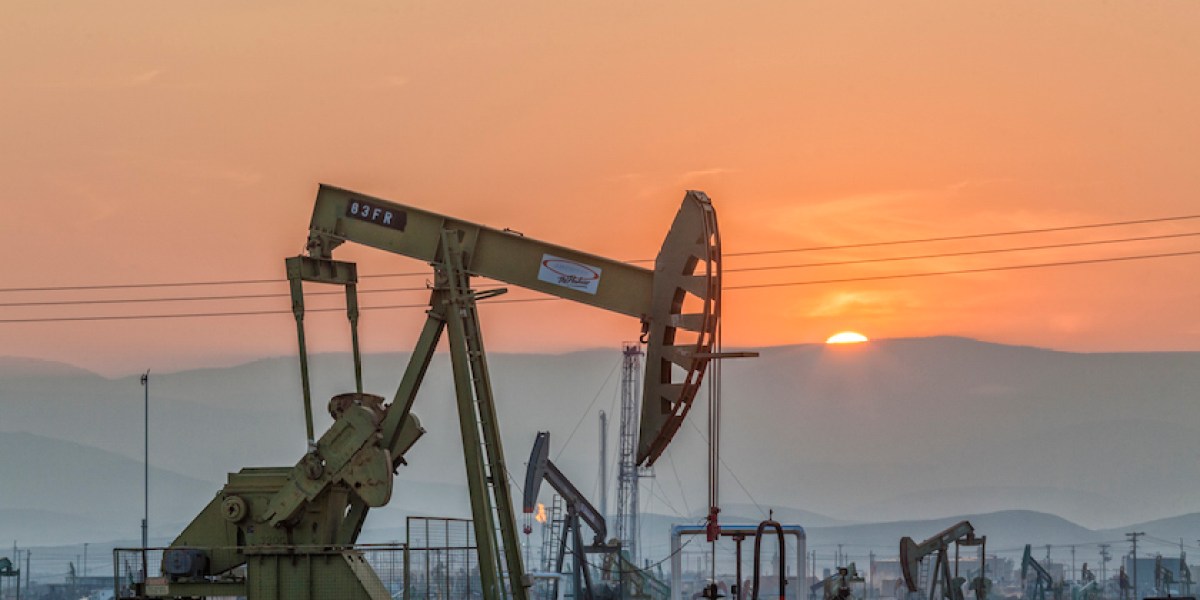 Turning to Frack Tech, Stricken U.S. Oil Drillers Test New Limits | Fortune