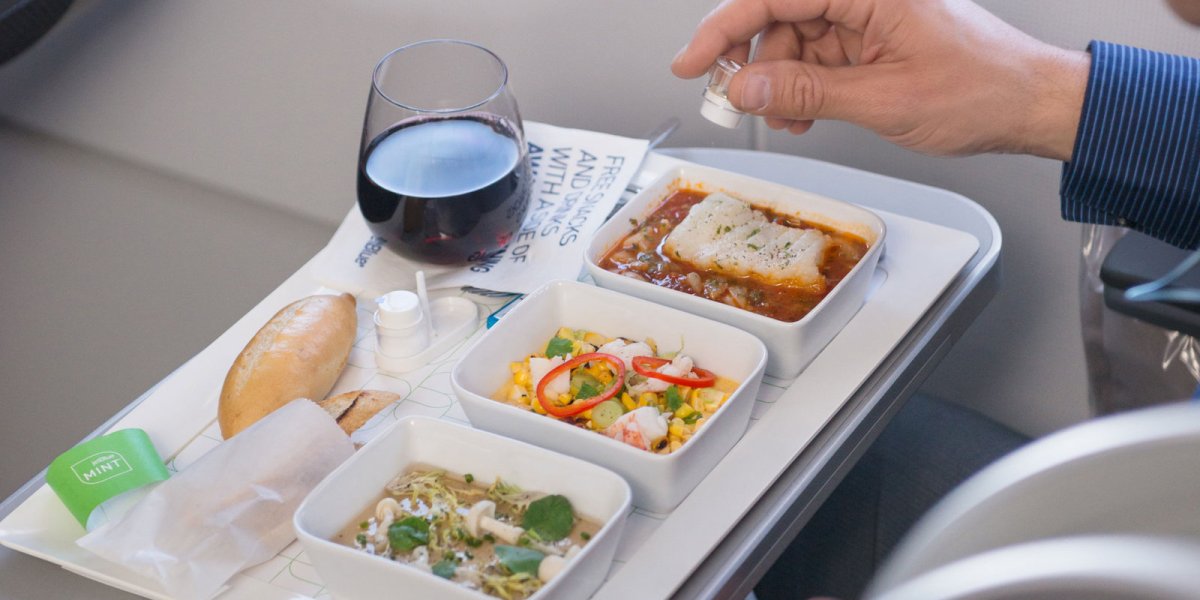 These Are the Healthiest (and Unhealthiest) Airline Meals | Fortune