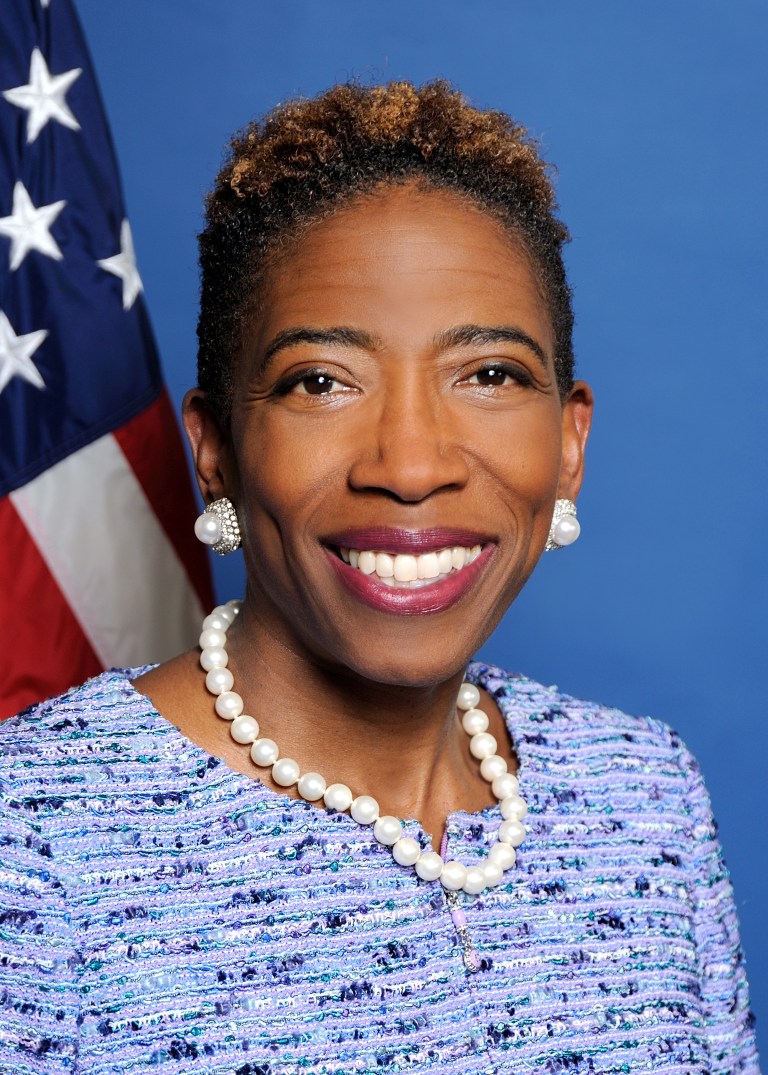 How Morgan Stanley's Carla Harris Found Success, in Banking and Music ...