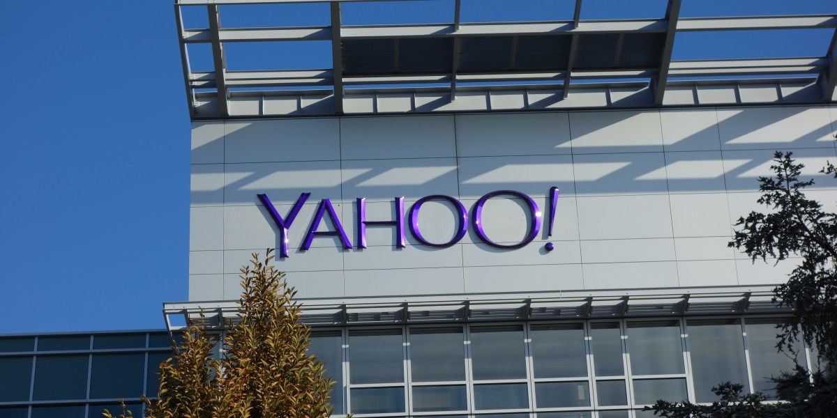 AT&T Also Reportedly Bidding for Yahoo's Internet Business | Fortune