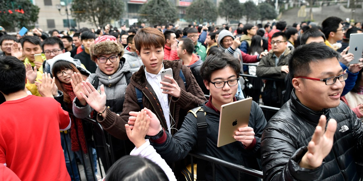 Here's Why Apple CEO Tim Cook Is Visiting China | Fortune