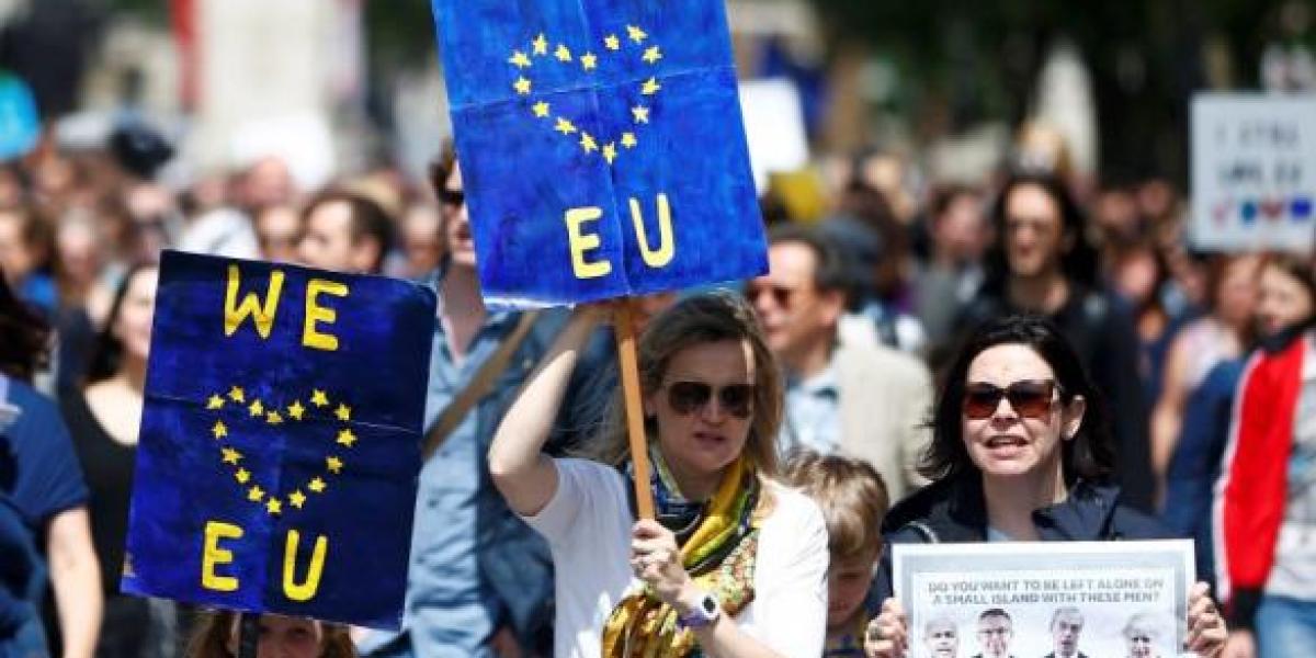 Thousands March Through London to Protest Against Brexit Vote | Fortune