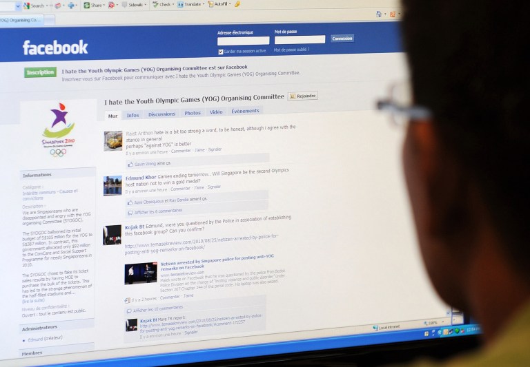 Facebook Journalism Project Aims to Curb Fake News, Offer News Tools ...