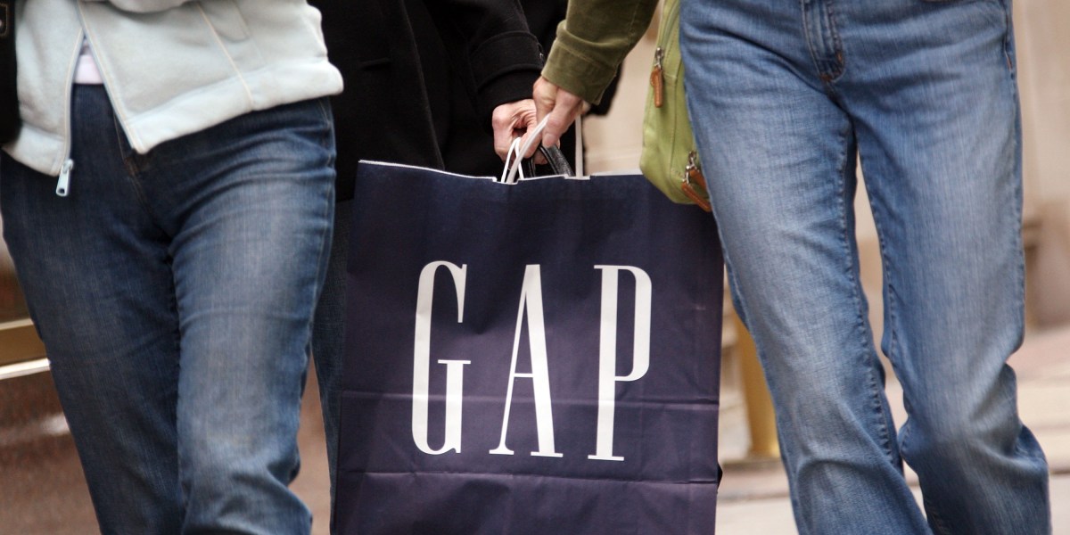 The Gap CEO Booted After Struggling to Grow Profits | Fortune