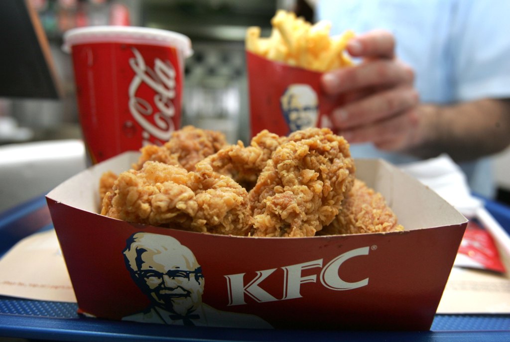 Woman Claims Maggot-Infested KFC Chicken Sent Her Son to the Hospital ...