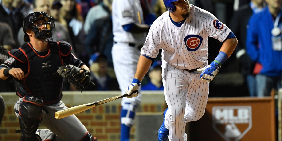 Facebook and MLB in Talks to Live Stream Baseball Games This Season ...