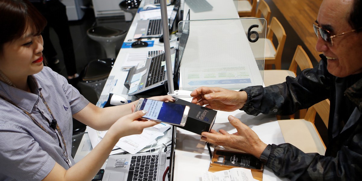 Samsung: Another Smartphone Exploded and It's Not the Galaxy Note 7 ...