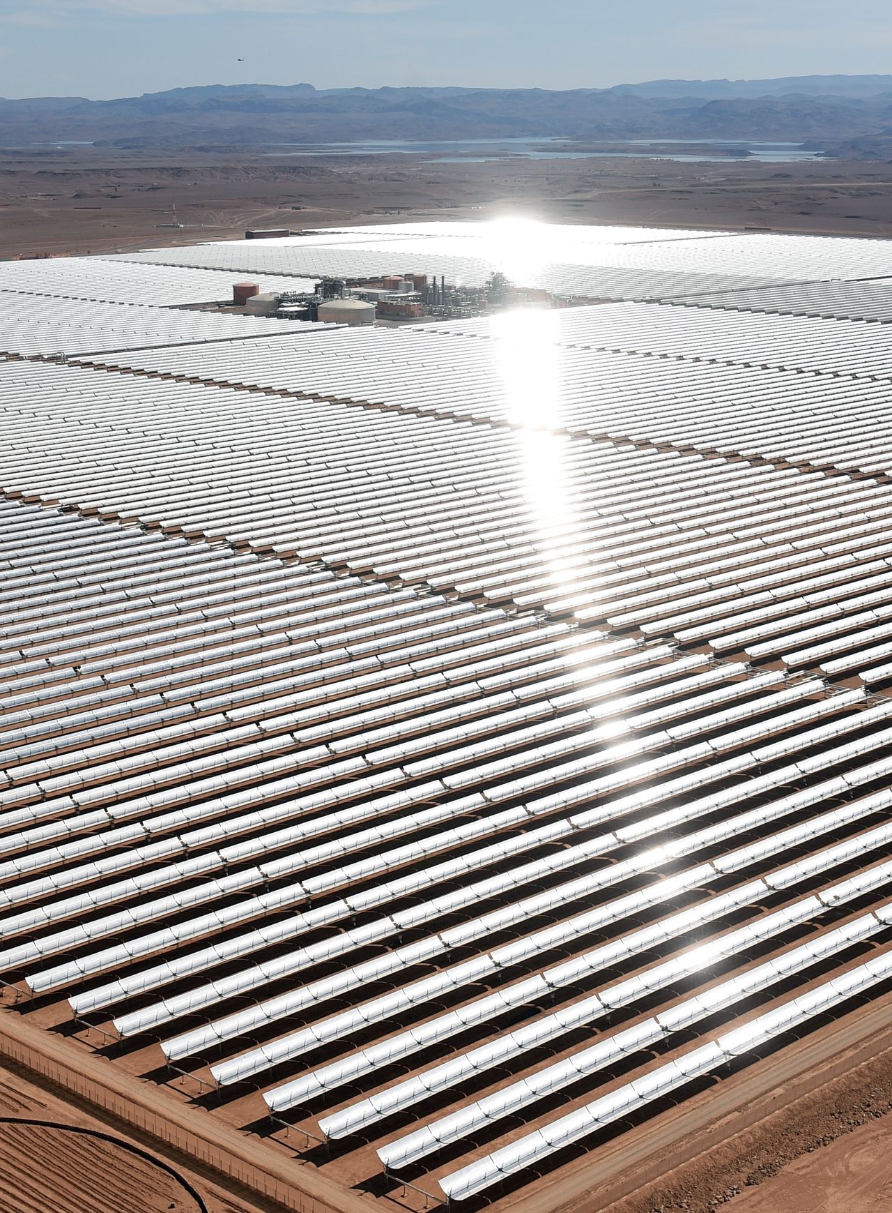 Vast Moroccan Solar Power Plant is Hard Act for Africa to Follow | Fortune