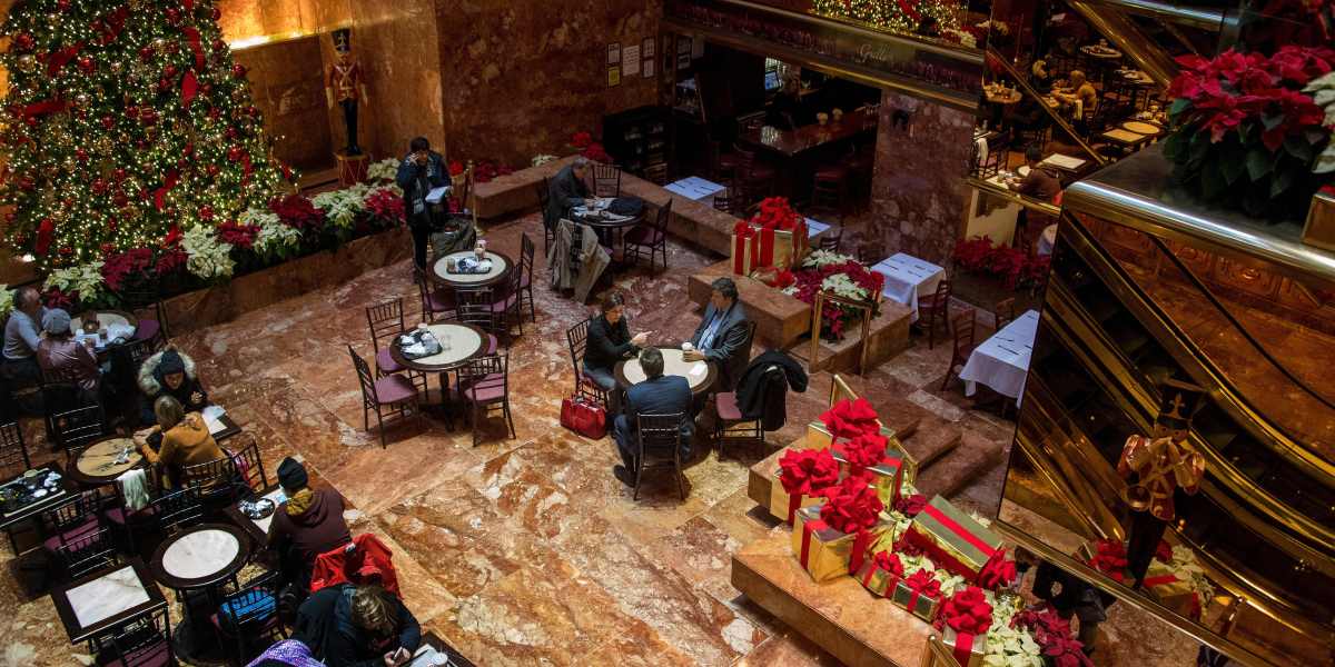 Trump Grill Gets Burned on Yelp After Scathing Review by Vanity Fair ...