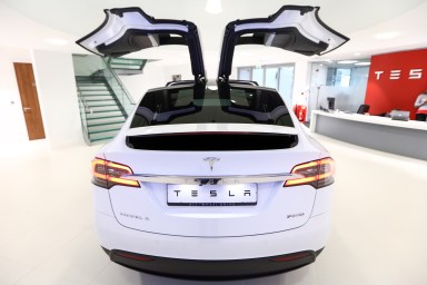 Tesla Delivers a Record 25,000 Vehicles in First Quarter | Fortune