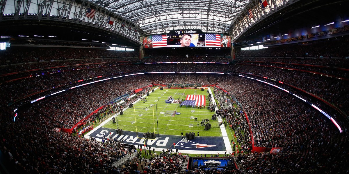 Amazon NFL Deal: Tech Could Soon Take Over Sports You Watch | Fortune