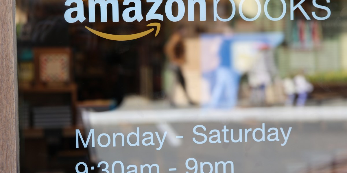 Amazon Opens New York City Bookstore | Fortune