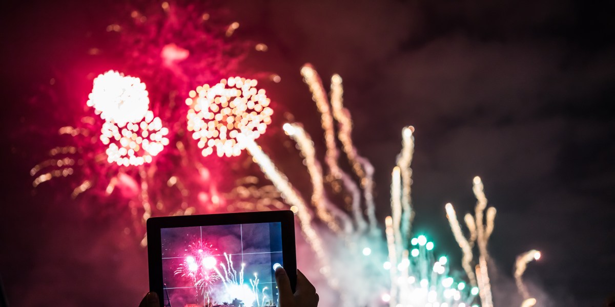 Fourth of July Fireworks Made Safer by FireFly Bluetooth Device | Fortune