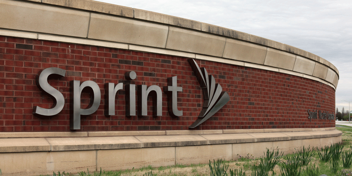 FCC Report Helps Cause of Sprint, T-Mobile Merger | Fortune