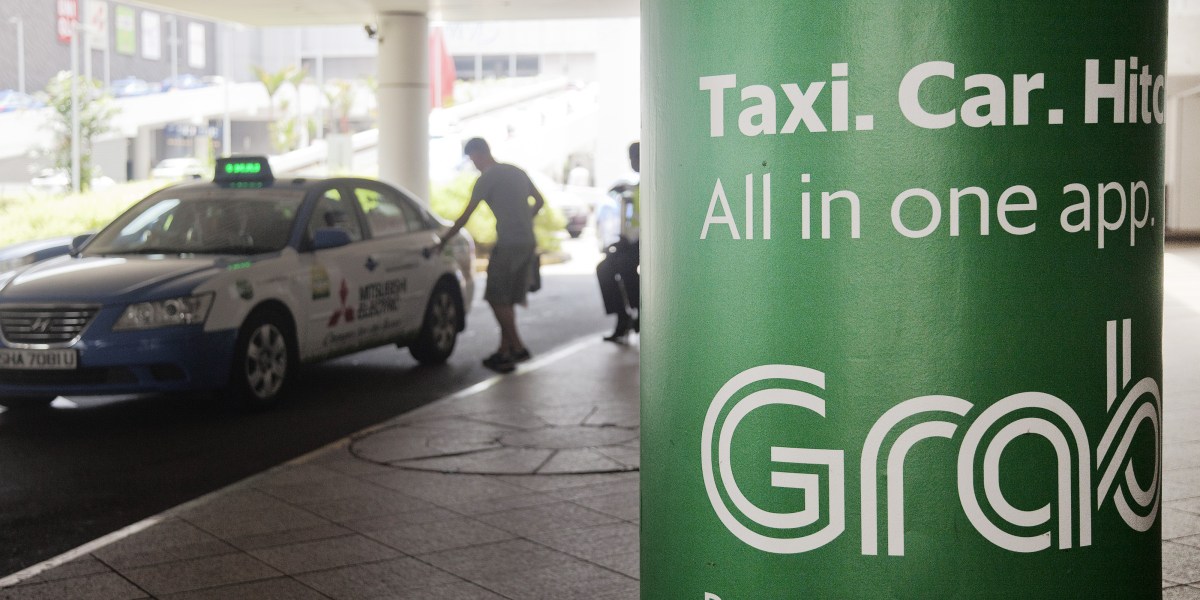 Toyota Joins $2.5 Billion Funding Round for Uber Rival Grab | Fortune