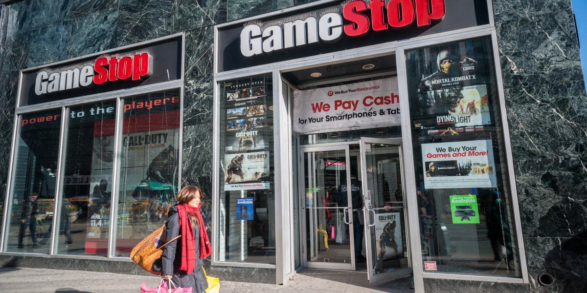 GameStop Stock Falls, But CEO Sees Bright Future With iPhone 8 | Fortune