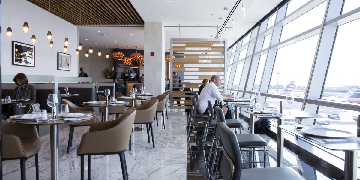 First Class Airport Dining So Fancy Business Class Can't Get a Table ...