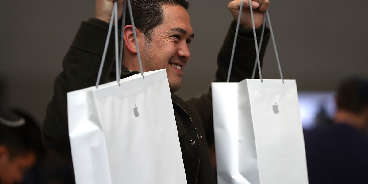 Apple Earnings: $100 Billion Stock Buyback as Revenue Jumps 16% | Fortune