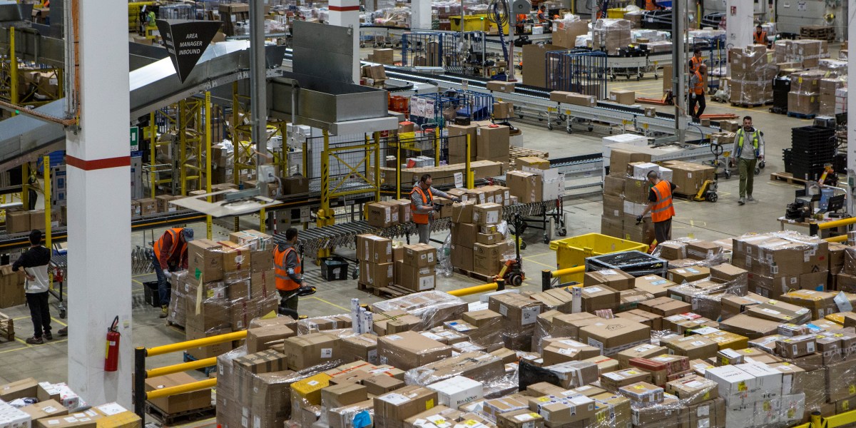 Amazon Will Punish Sellers Who Don't Move Stock From Its Warehouses ...