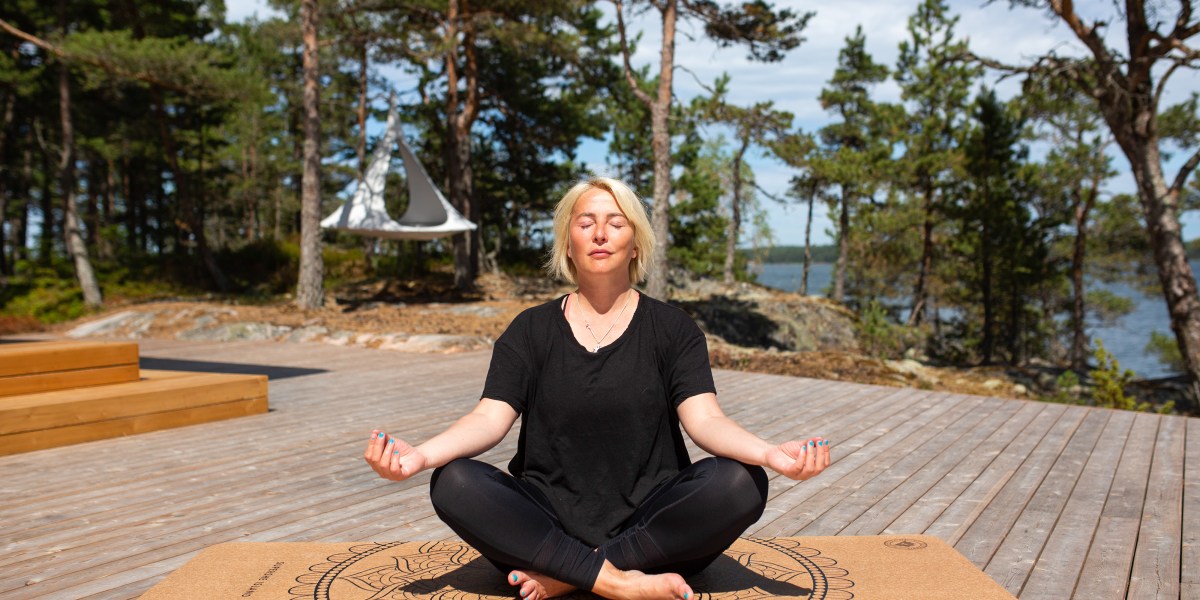 $4,600 Ticket to This Networking Experiment Excludes Men, Some Women ...