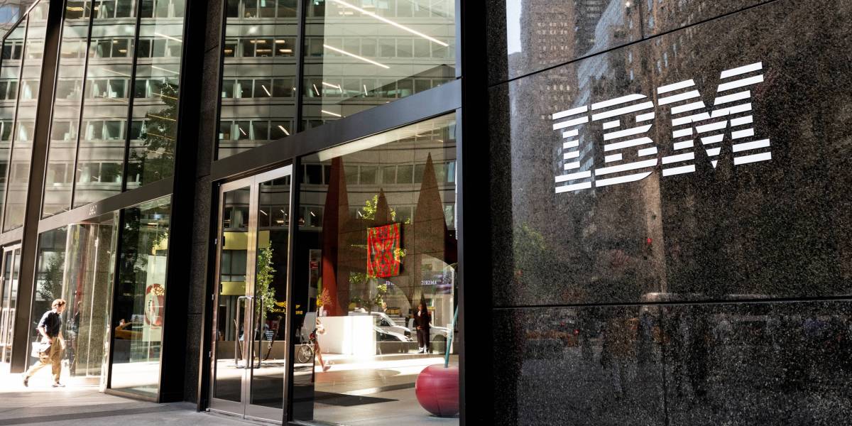 IBM to Buy Red Hat for $33 Billion in Its Biggest-Ever Acquisition ...