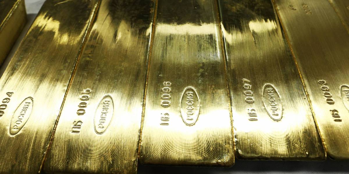Russia Leads Increased Global Gold Buying, Reaching 3-Year High | Fortune