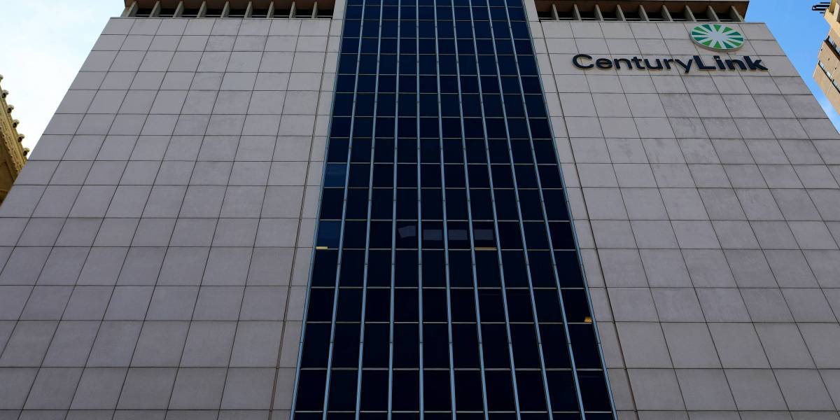 FCC Investigating Tie Between 911 and CenturyLink Outages | Fortune