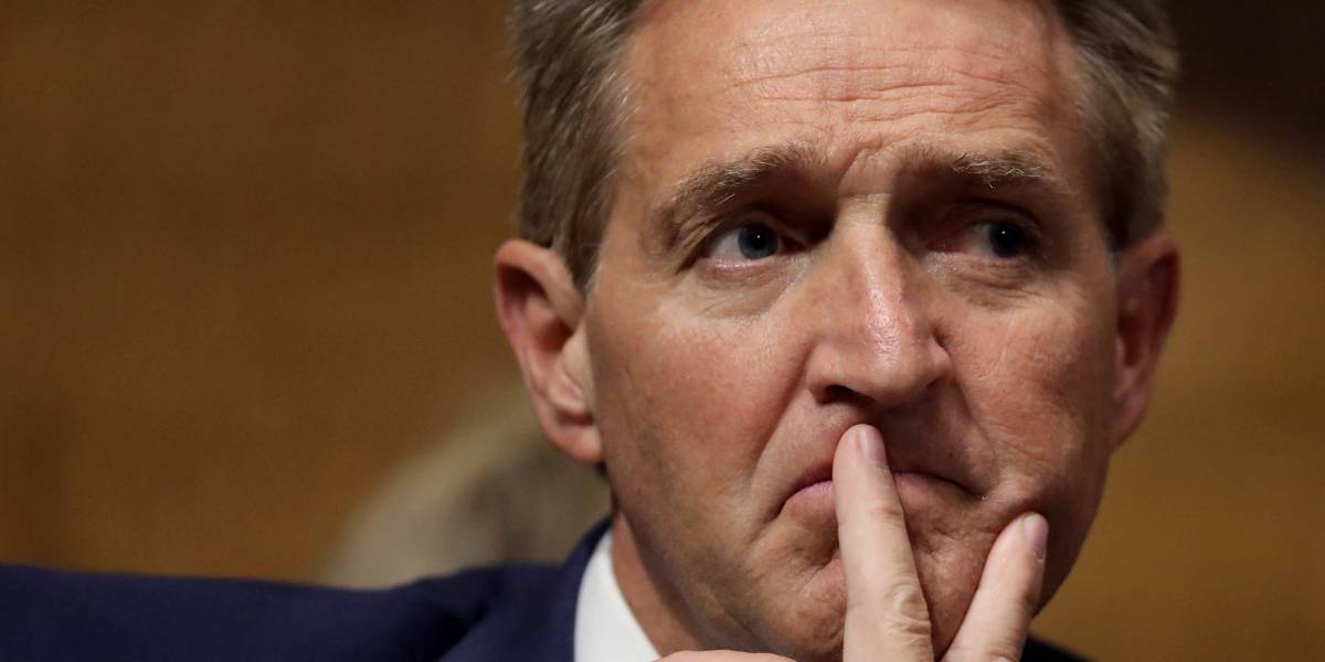 No Protection for Mueller Yet? Senator Flake Stalls Judges | Fortune