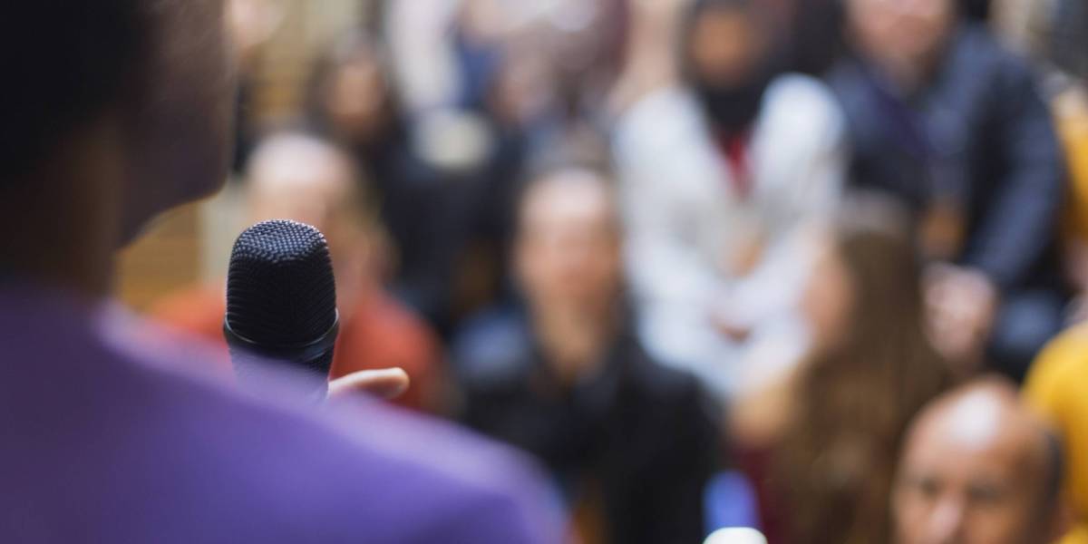 How to Give a Good Speech: 6 Tips to Wow Your Audience | Fortune