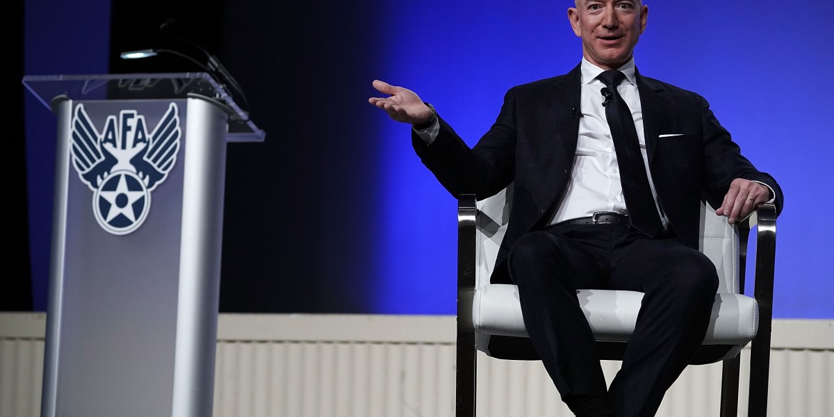 Amazon and Jeff Bezos Plan Project Kuiper Space Internet Service | Fortune